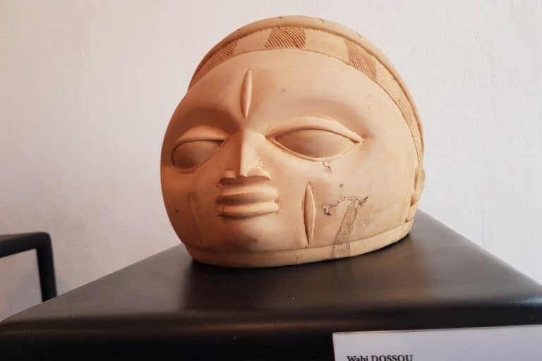 17 Examples of Artifacts (A to Z List and Pictures)