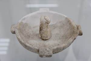 17 Examples of Artifacts (A to Z List and Pictures)