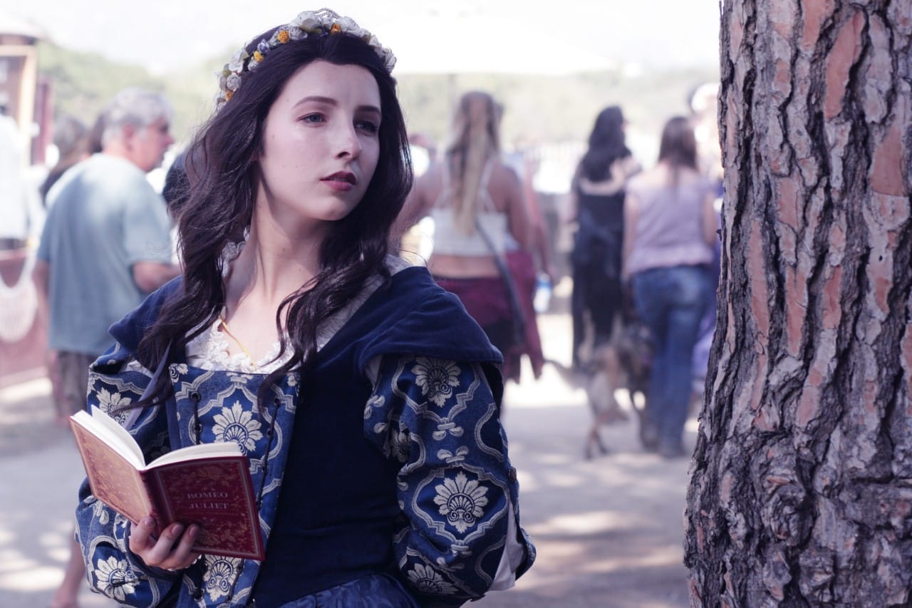 28 High Culture Examples (A to Z List) (2023)