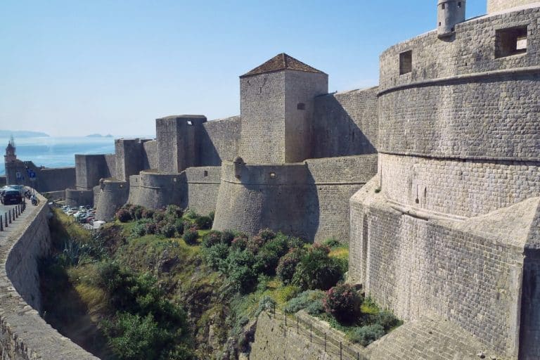 13 Examples of Relic Boundaries (Human Geography Definition) (2025)