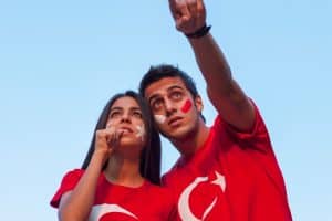 10 Turkish People Physical Characteristics and Traits (2025)